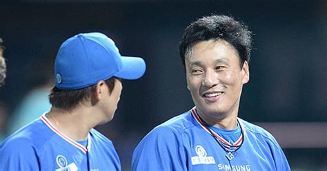 이승엽 윤성환 너 오늘 좀 던지더라 Mk포토