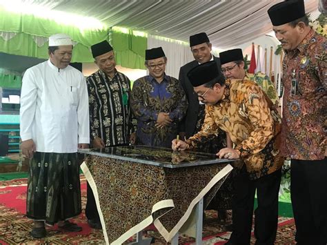 Cetak Alumni Sukses Ponpes Al Hidayah Resmikan Asrama Putra Berita Terkini Jawa Tengah Dan DIY