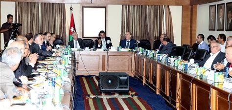 جو 24 شتائم في اجتماع ممثلي الأحزاب مع اللجنة الاقتصادية الوزارية