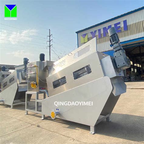 Industrial Effluent Waste Water Treatment Plant Sludge Dewatering Screw