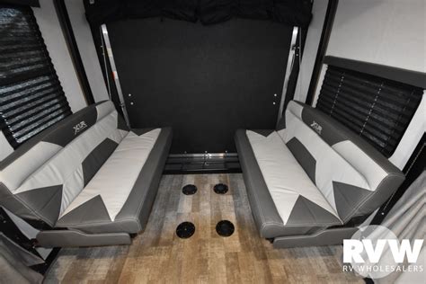 2021 XLR Hyper Lite 2815 Toy Hauler Travel Trailer By Forest River RV