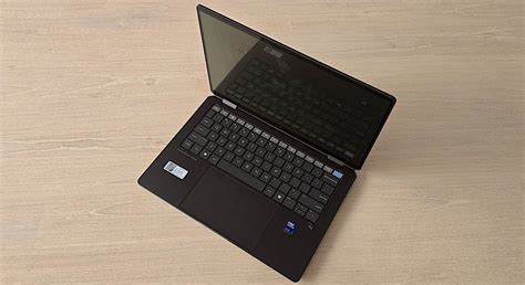 Hps Resurrected Omnibook Ultra Flip Is A Premium Laptop Winner After You Disable The