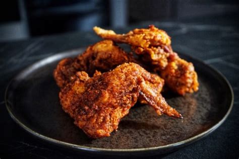 Sweet And Spicy Fried Chicken Wings