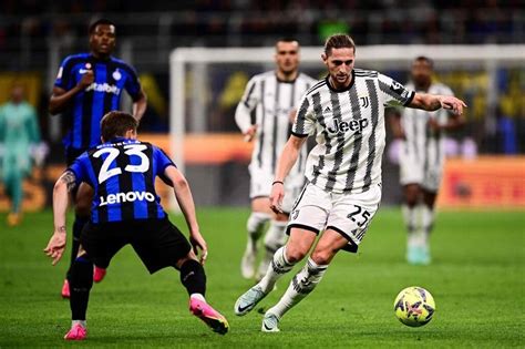 Coupe Ditalie La Juventus Turin Sera Privée De Chiesa Et Rabiot