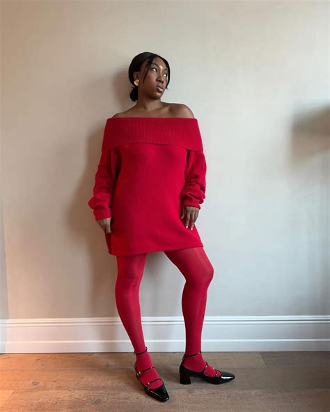 Off The Shoulder Sweater Outfit Ideas For Fall 2025