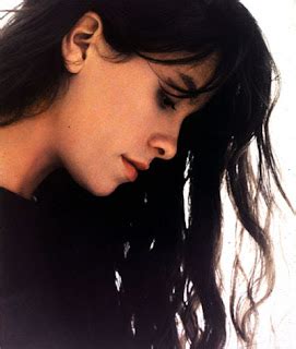 Alanis Morissette Alanis Morissette S Early Life Acting Career