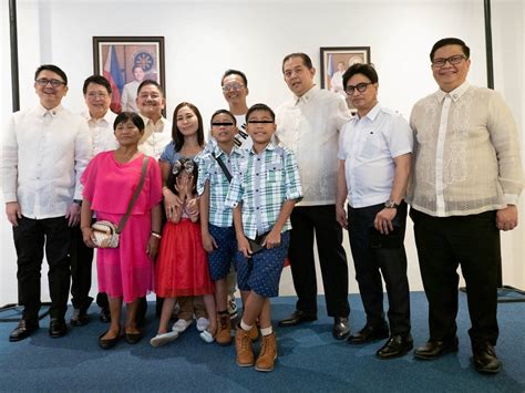 Speaker Romualdez Nagpaabot Ng P K Na Tulong Para Sa Pamilya Ng OFW Na Nabihag Ng Hamas