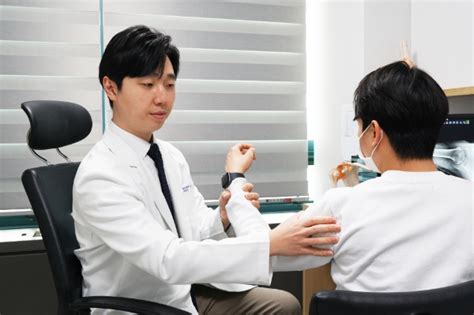 일상생활 속 지속적인 근골격계 통증 치료 빠를수록 좋아