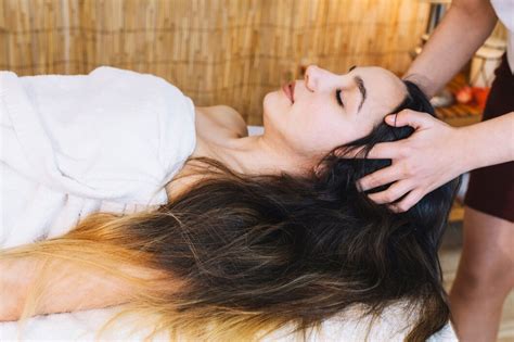 Best Head Massage Spa Experiences For Ultimate Relaxation In 2024