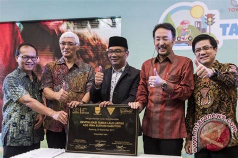 Revitalisasi Taman Lalu Lintas Bandung ANTARA News