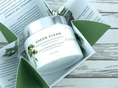 My New Favorite Cleansing Balm Farmacy Green Clean Makeup Meltaway