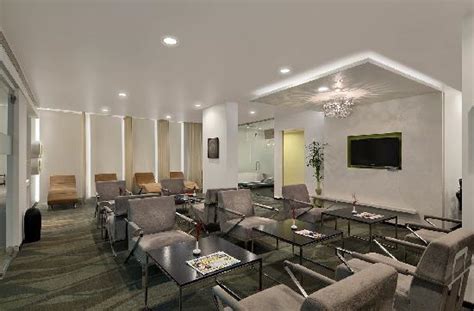 Hotel Kohinoor Elite Kirol Road Off Lbs Road Kurla West Mumbai