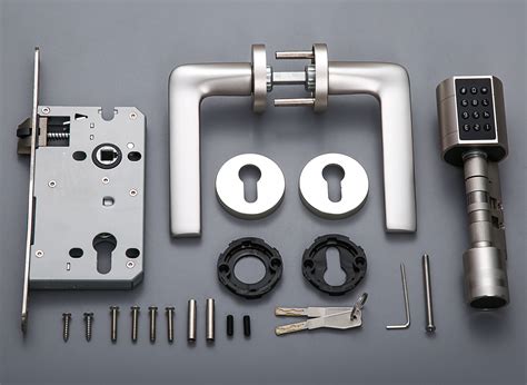 2024 New Design European Ttlock App Passcode Smart Cylinder Door Lock