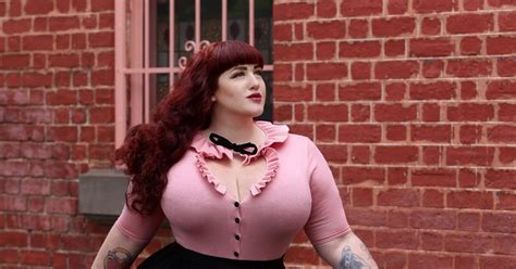 Curves To Kill Mademoiselle X