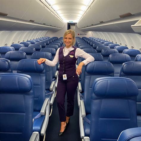 Jessica Eckhardt Flight Attendant Delta Air Lines Linkedin