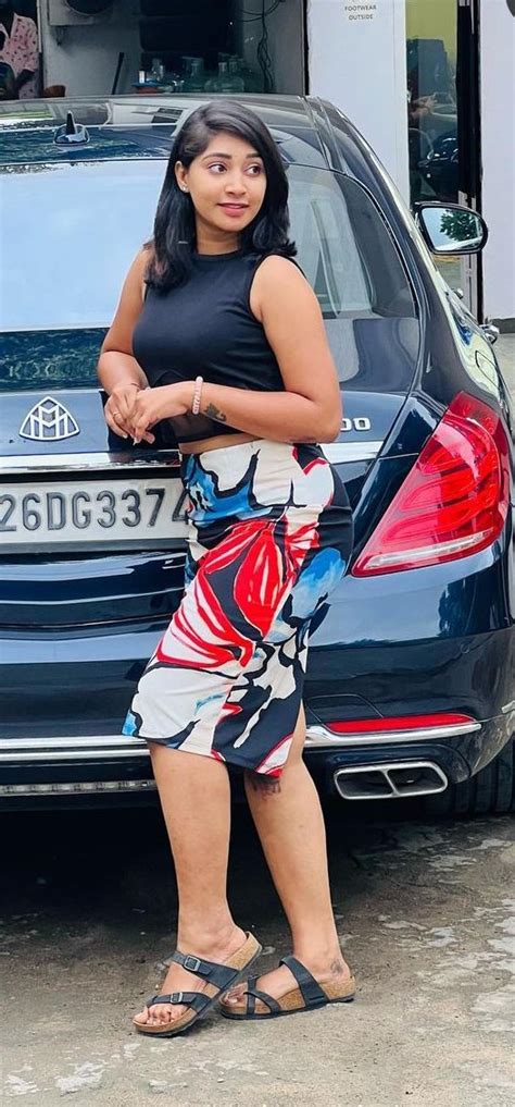 Unknown Beauty Rsupermodelindia