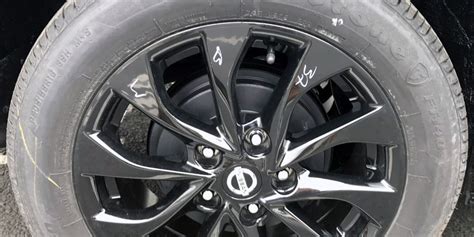 Nissan TPMS Service Sensors And The Relearn Process