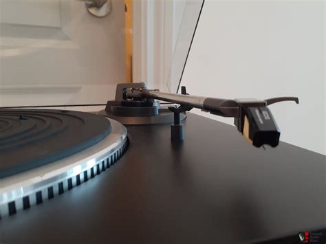 Classic Technics Quartz Direct Drive Full Automatic Turntable SL QD Made In Japan Photo