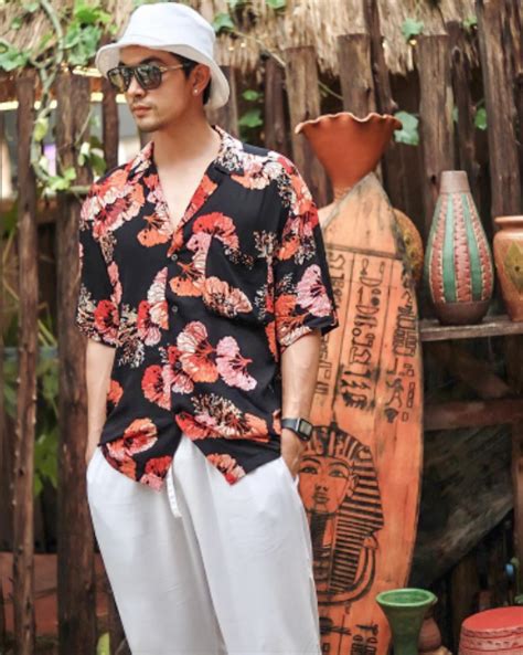 เสื้อฮาวาย วินเทจ ส่องลุคซัมเมอร์สไตล์แฟชั่นดาราชาย เท่ไม่มีตกเทรนด์