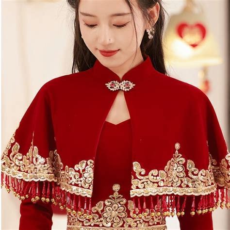 酒紅色旂袍敬酒服新娘新款中式訂婚晚禮服冬季流蘇披肩yoyo女生洋裝 蝦皮購物