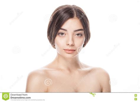 Retrato Del Primer De La Mujer Joven Con La Piel Fresca Limpia Imagen