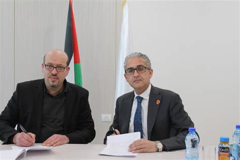 إقراض الطلبة وبنك الاستثمار الفلسطيني Pib يوقعان اتفاقية تعاون لتفعيل
