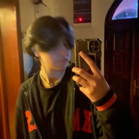 ‎الڪوري 🇰🇷‎ C2 Dd On Threads