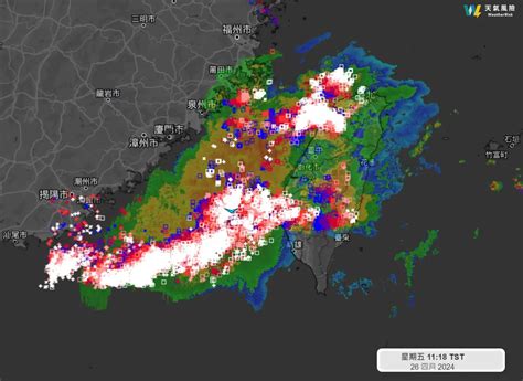 閃電列車出現！雷雨擴至苗栗以北 氣象署示警：今明防強風、冰雹 生活 Nownews今日新聞