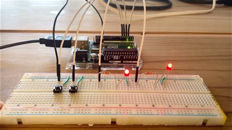 Arduino Unoで内蔵メモリeepromを使って2つのledの状態を保存する Youtube