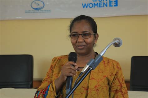 ሴቶች በሕብረት ስራ ማህበር ለማደራጀትና ለማቋቋም ባሉባቸው የአሰራር ተግዳሮቶች ዙርያ ብሔራዊ የምክክር መድረክ ተካሄደ