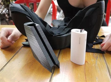 Esta sensual hacker escondió sus herramientas de ESPIONAJE donde menos lo imaginas Difundir ORG