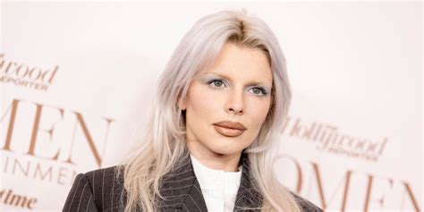 Julia Fox Poses Nude On The Subway For New Mac Campaign