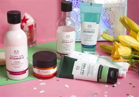 10 Merk Skincare Terbaik Untuk Semua Jenis Kulit Aman