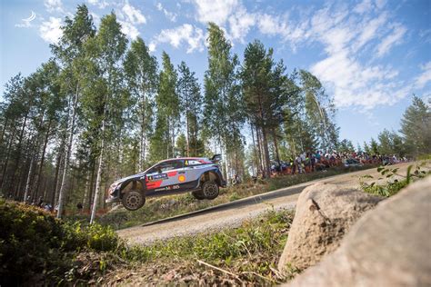 Los Mejores Saltos Del Rally De Finlandia 2018 Rally Rally Caminos