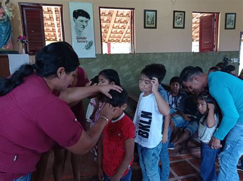 Crianças E Adolescentes Boe Bororo Iniciam Catequese Em Meruri
