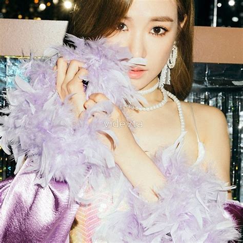 Pictures Of Tiffany Holiday