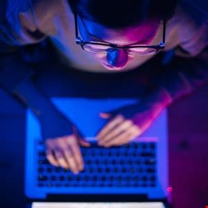 Hacker Admits Stealing College Girls Nude Snaps Infosecurity Magazine