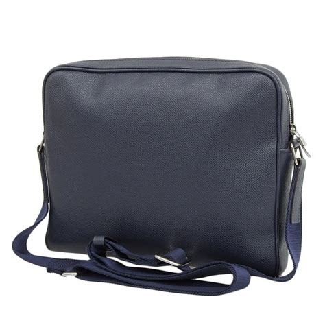 ルイヴィトン Louis Vuitton タイガ アレックスメッセンジャー ショルダーバッグ ブルーマリーヌ M30261 中古 Lv1165