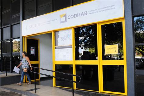 Ibaneis nomeia 59 servidores aprovados em concurso da Codhab Metrópoles