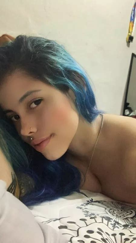 Fridays Is For Staying Bed Naked Nudes Realsexyselfies Nude Pics Org