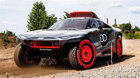 Audi D Voile Son Rs Q E Tron Pour Le Dakar
