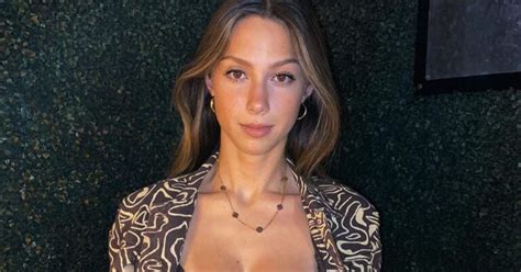 Who Is Marianna Orlovsky Know Everything About The Viral Car Women