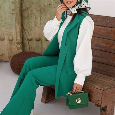 مدل لباس زنانه 1402 مدل لباس زنانه شیک و اسپرت بیرونی