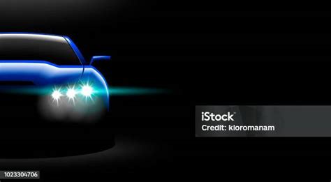 어둠 속에서 잠금 해제 헤드라이트와 현실적인 블루 스포츠 자동차 보기 스포츠 카에 대한 스톡 벡터 아트 및 기타 이미지 스포츠 카 차 반짝이는 Istock