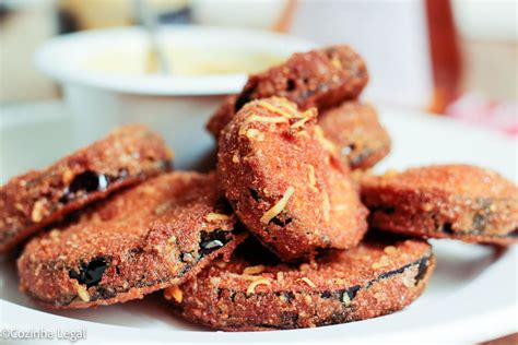 Aprenda a fazer essa receita de berinjela à milanesa na airfryer que é