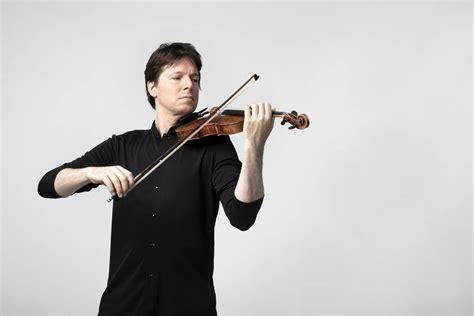 Academy Of St Martin In The Fields Extends Joshua Bell S Tenure