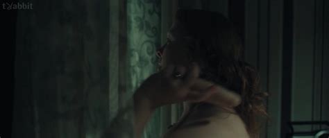 Naked Yuliya Aug In Intimnye Mesta