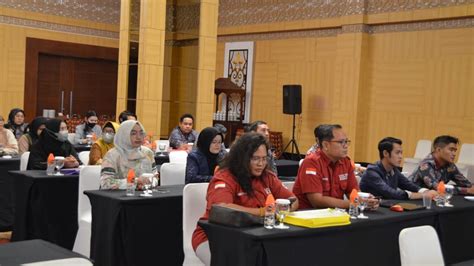 Dinkes Kalteng Gelar Pertemuan Penyajian Data SDMK Dan Rencana