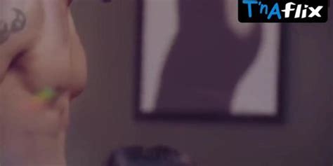 Aditi Kohli Breasts Underwear Scene In Xxx Uncensored