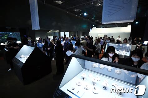 국립중앙박물관 영원한 여정 특별한 동행 특별전 개최 뉴스1